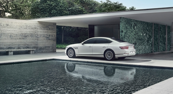 제네시스, 첫전기차 G80 전동화 모델 출시…8281만원, 1회충전 최대 427km 주행